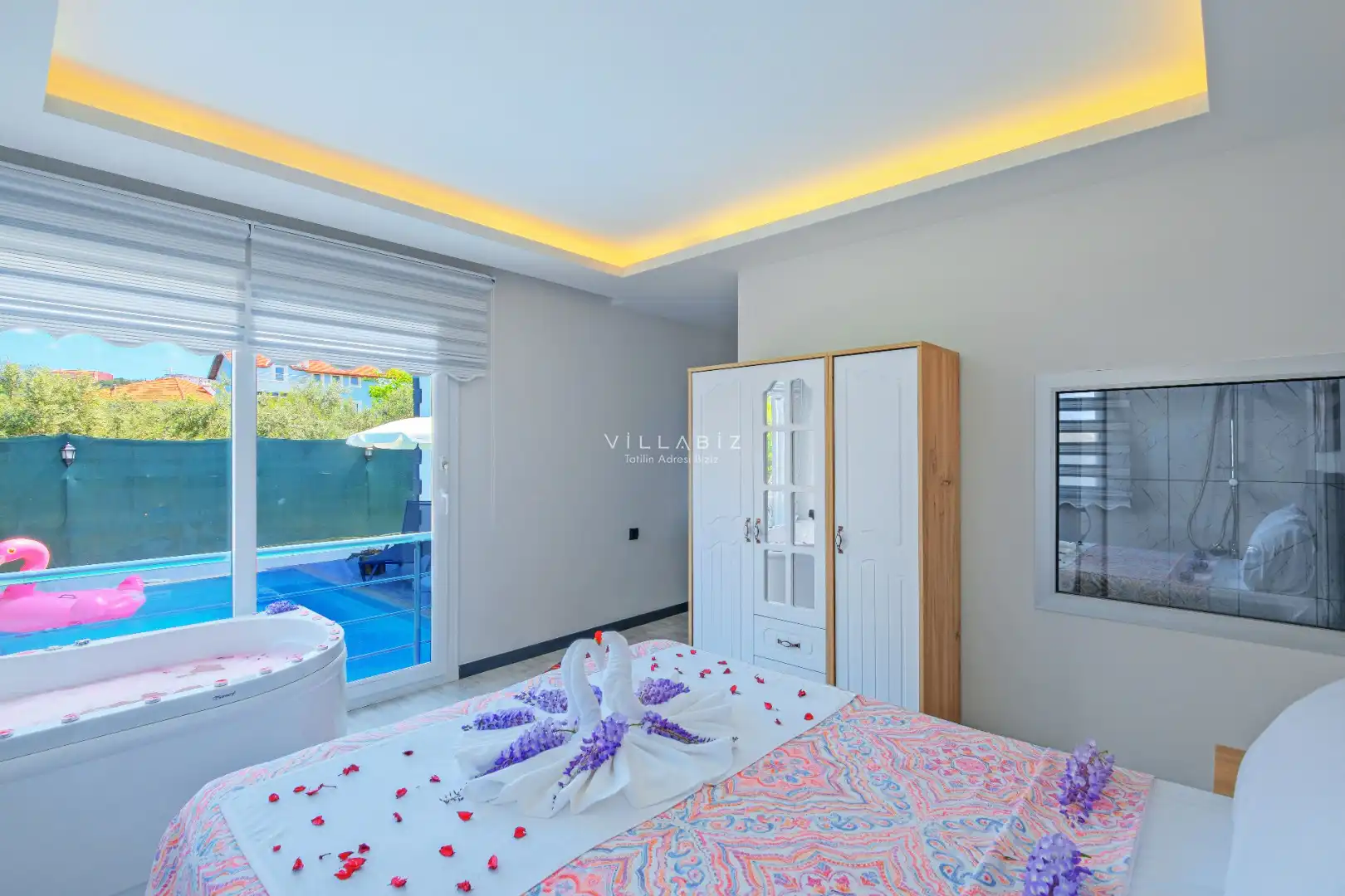 Villa Gloria | Villa Gloria Fiyatları 2024 - VillaBiz.com.tr